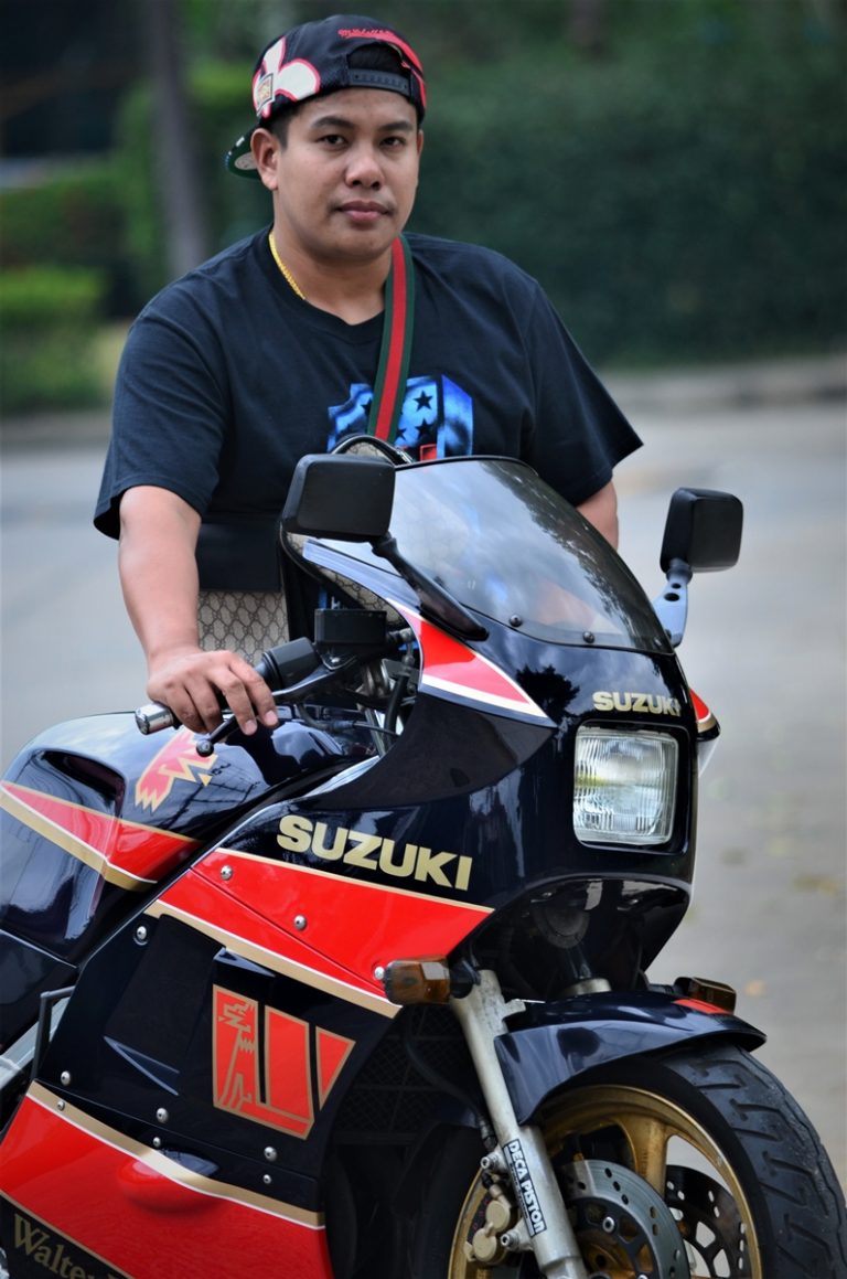 1986 SUZUKI RG250 Walter Wolf Special Version - Motorcycle