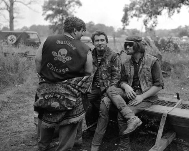 Outlaw Motorcycle Club : Outlaws MC. - Motorcycle