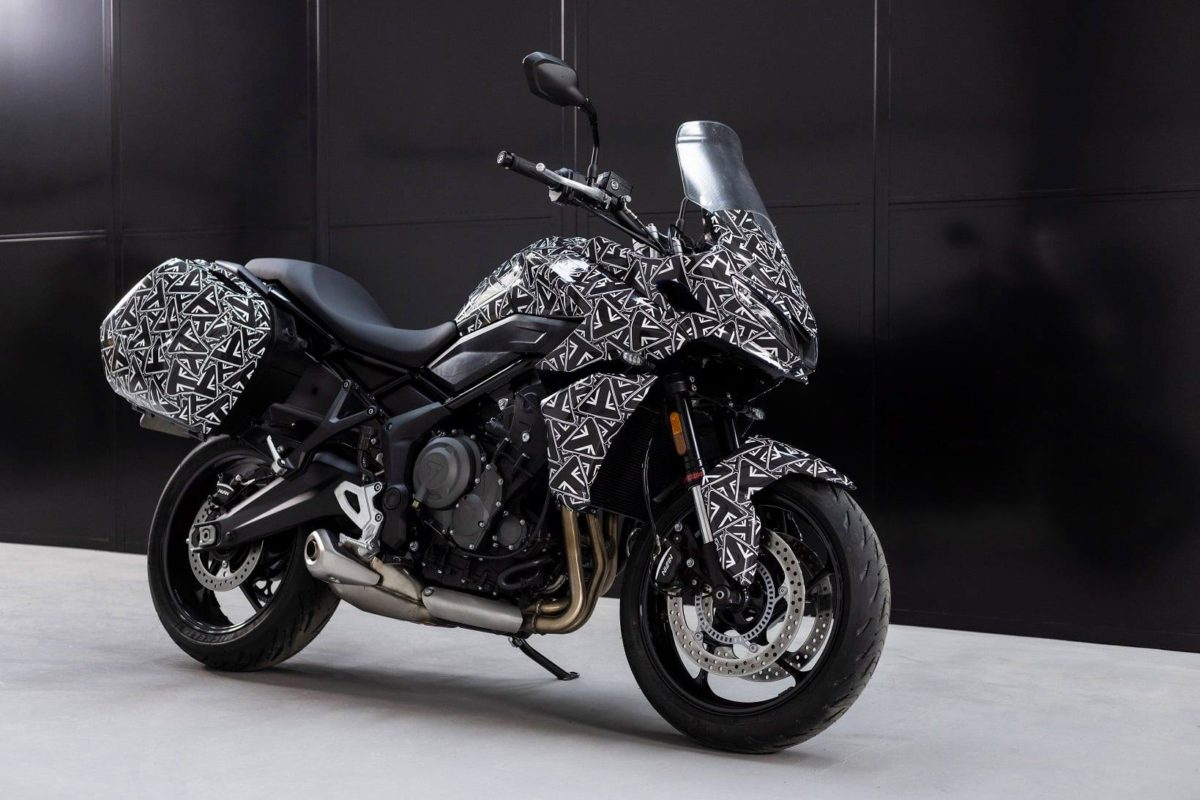 Triumph เผยภาพการทดสอบครั้งสุดท้ายกับรถจักรยานยนต์ต้นแบบ “Tiger Sport ...
