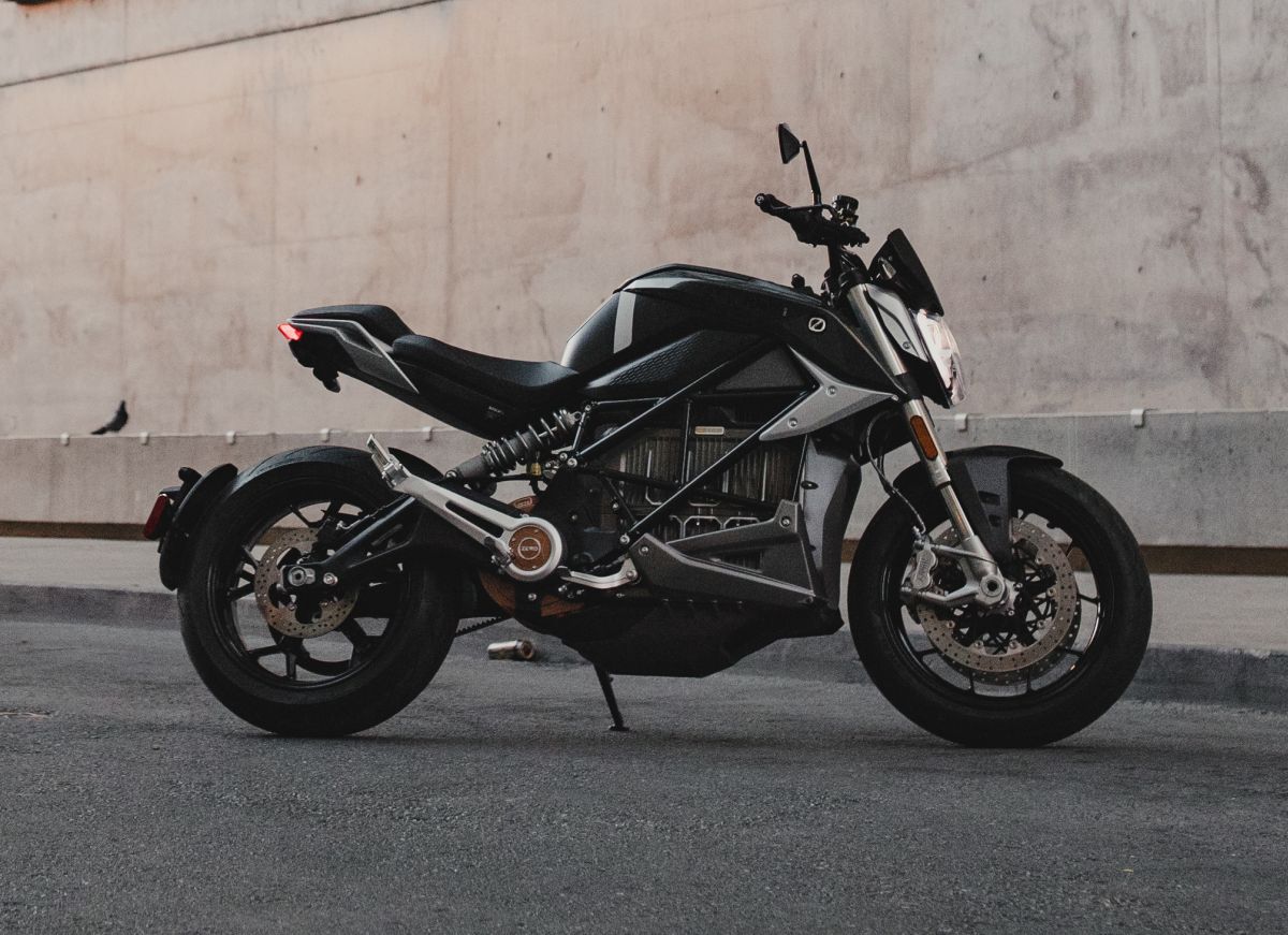 Zero Motorcycles เปิดตัว Quickstrike Custom Kit จำนวนจำกัด 100 ชุด ใน ...