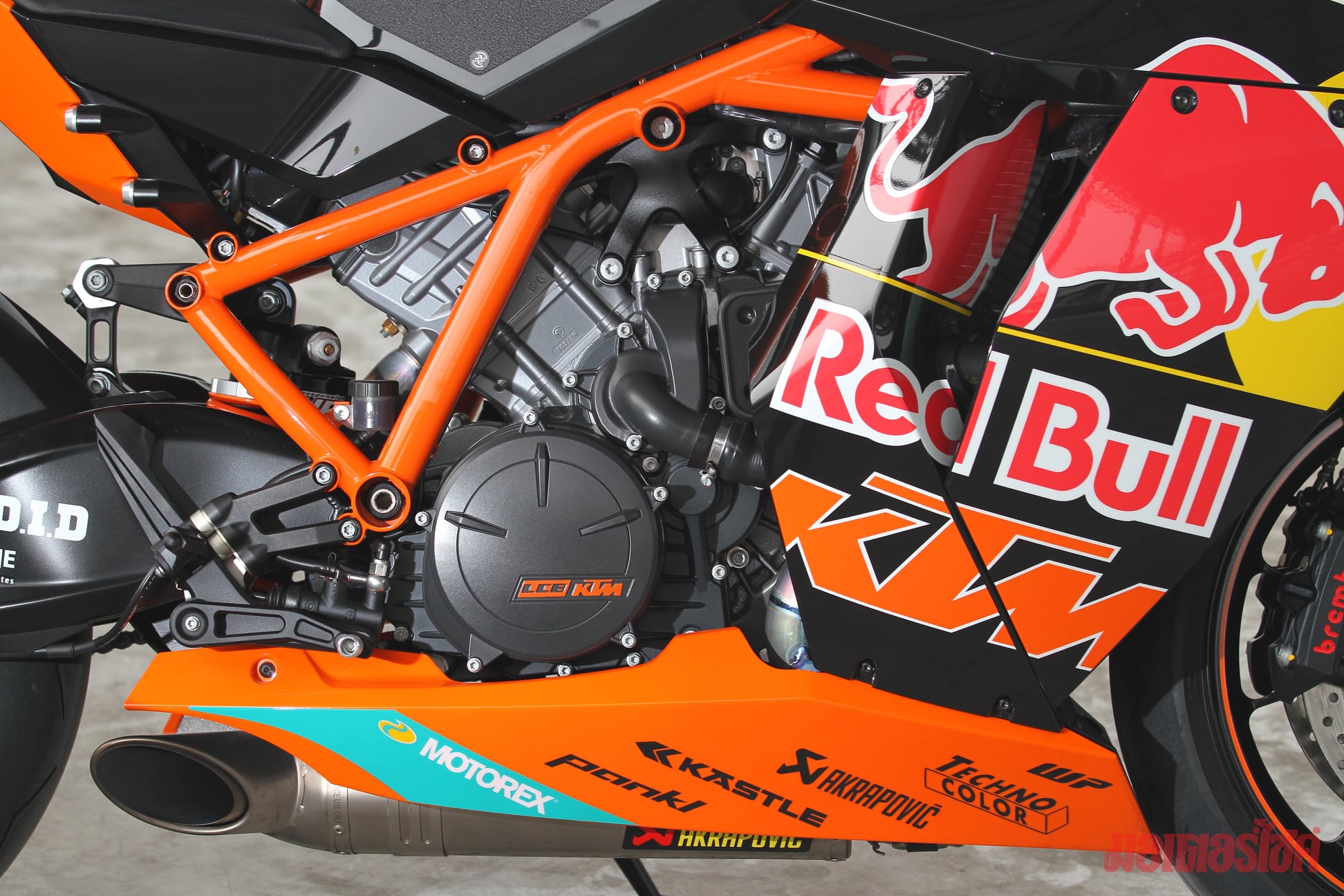 รถใหญ่ในฝันKTM 1190 RC8R…RED BULL LIMITED EDITION - Motorcycle