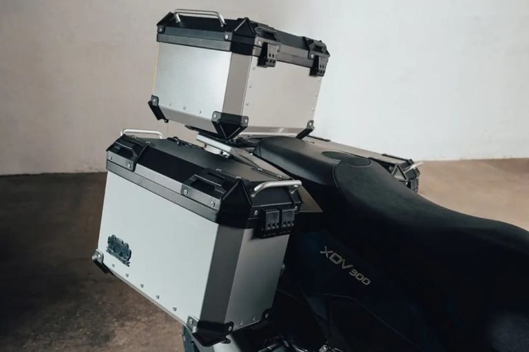 Lexmoto XDV 300 สกู๊ตเตอร์ขนาดเริ่มต้น พร้อมชุดแต่งแอดเวนเจอร์