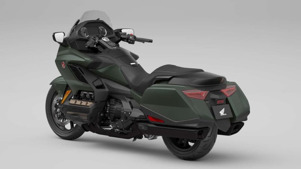 Honda Gold Wing เพิ่มตัวเลือกสีเขียว Matte Armored Green Metallic
